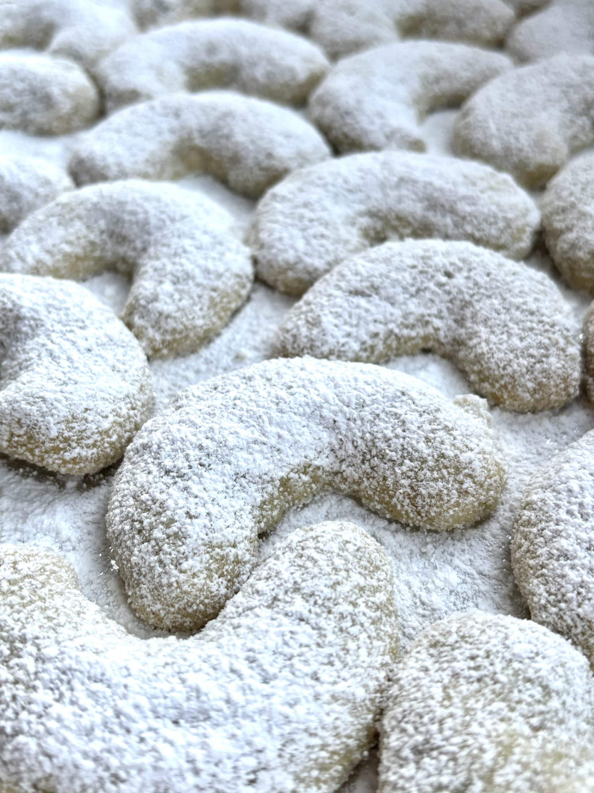 Recipe for Vanillekipferl | German Vanilla Crescent Cookies